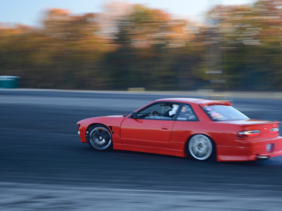 Ecuavoley, una red que une a los ecuatorianos